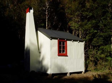 Kākāpō Hut: Kahurangi National Park, West Coast region