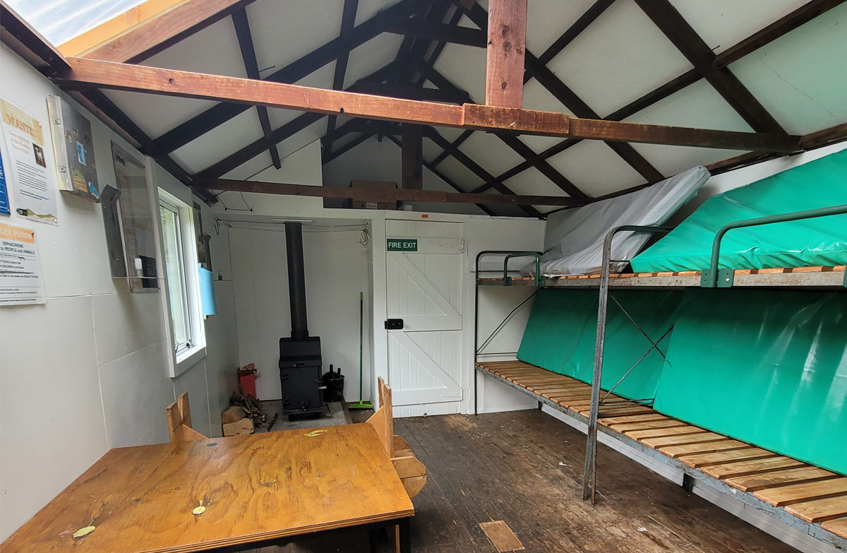 Otukota Hut: Ruahine Forest Park, Manawatu region