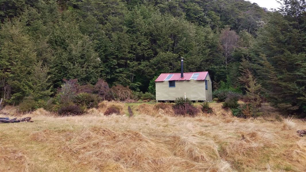 Anti Crow Hut: Arthur's Pass National Park, Canterbury region