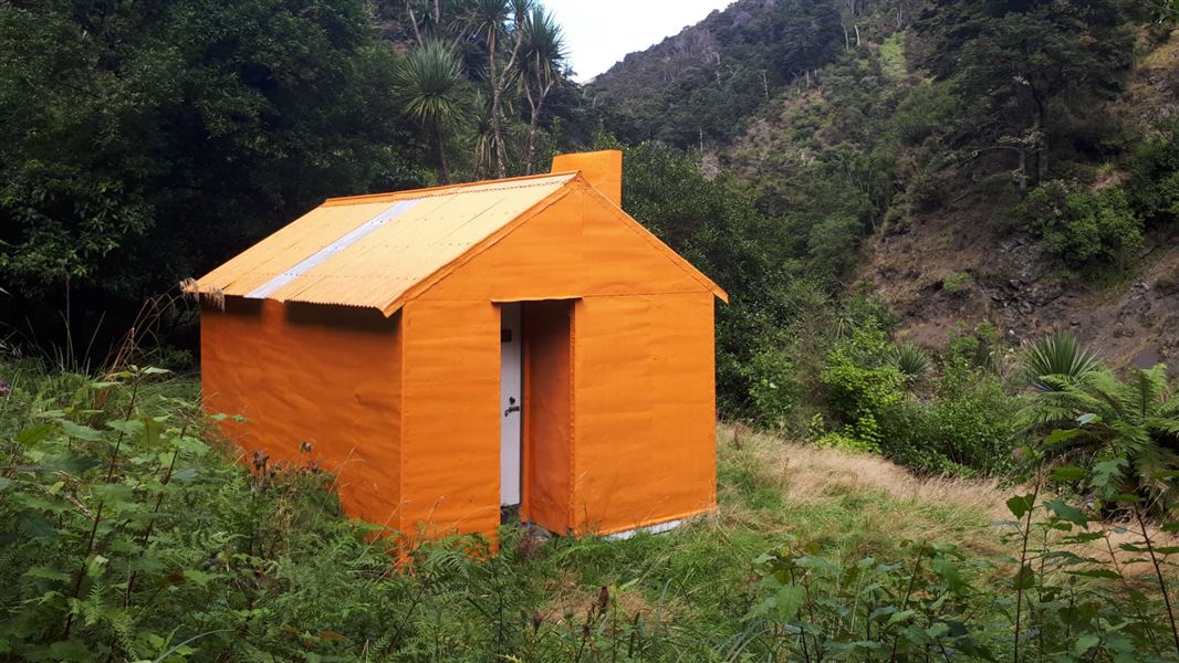 Dead Dog Hut: Ruahine Forest Park, Hawke's Bay region
