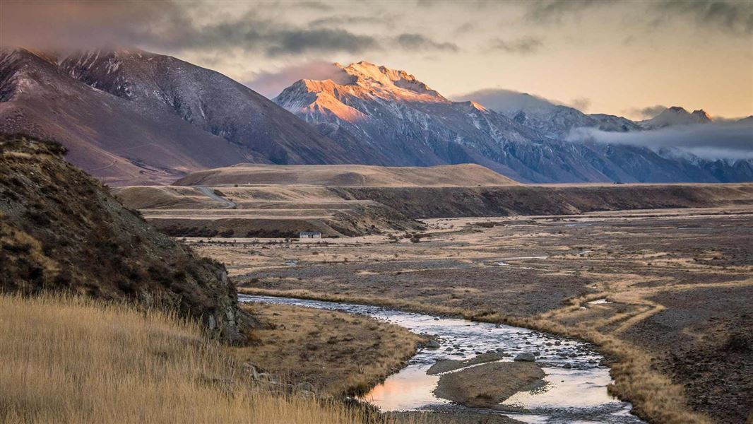 Ahuriri Valley Track: Ahuriri Conservation Park, Canterbury region
