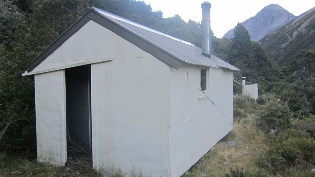 McCoy Hut: Rangitata/Rakaia Rivers area, Canterbury region