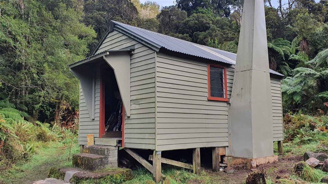 Greys Hut: Kahurangi National Park, West Coast region